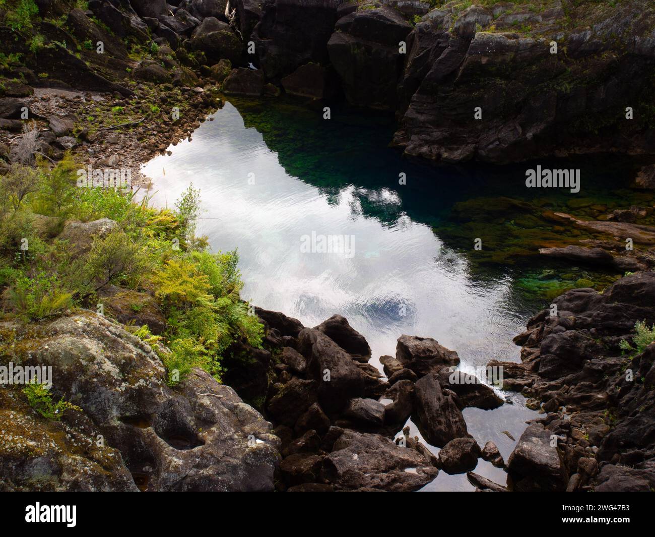 Reflected rocks hi-res stock photography and images - Alamy