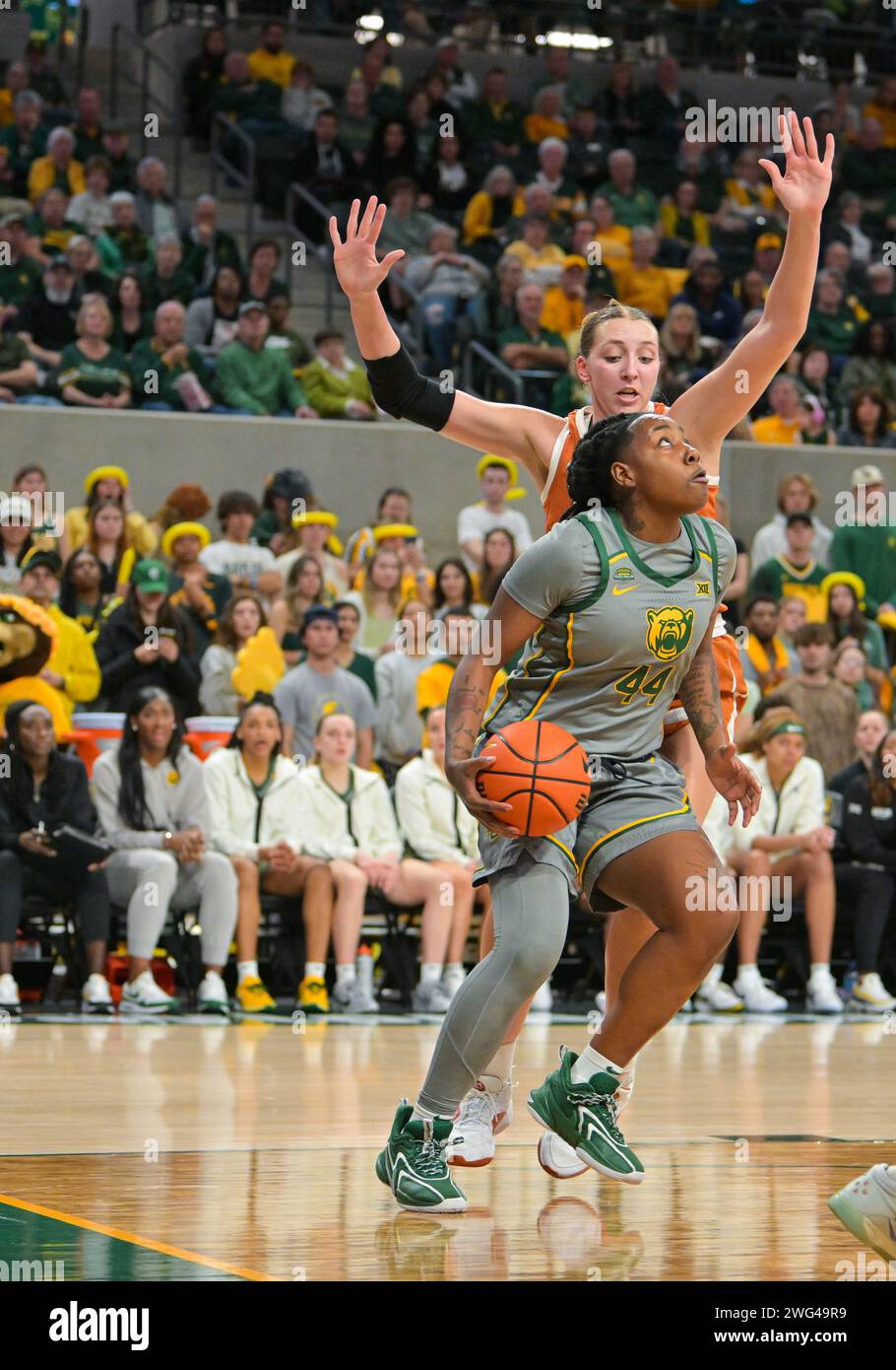 February 1 2024: Baylor Lady Bears forward Dre'Una Edwards (44) shoots ...