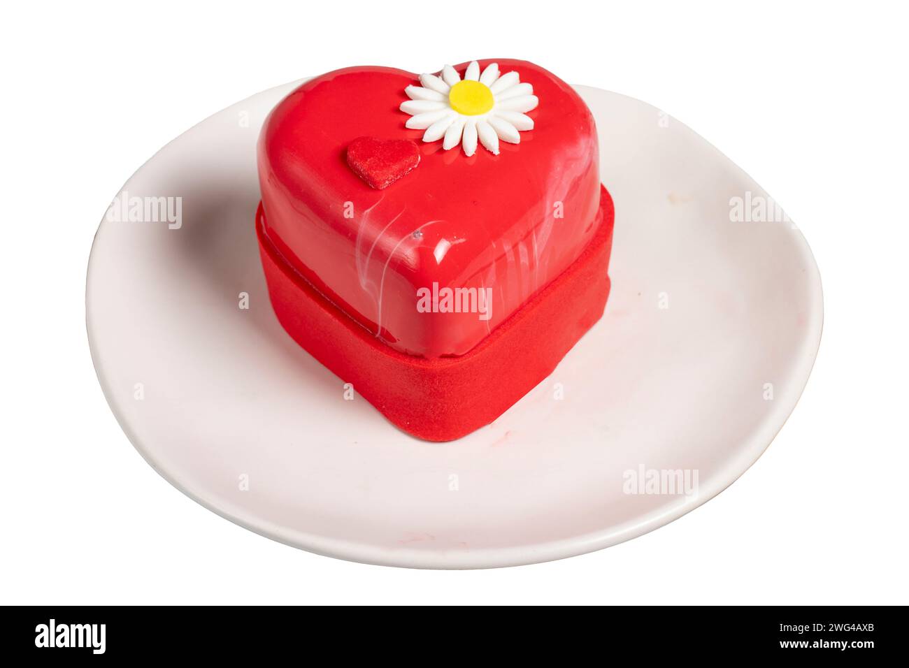Heart cake. Heart shaped cake isolated on white background Stock Photo ...