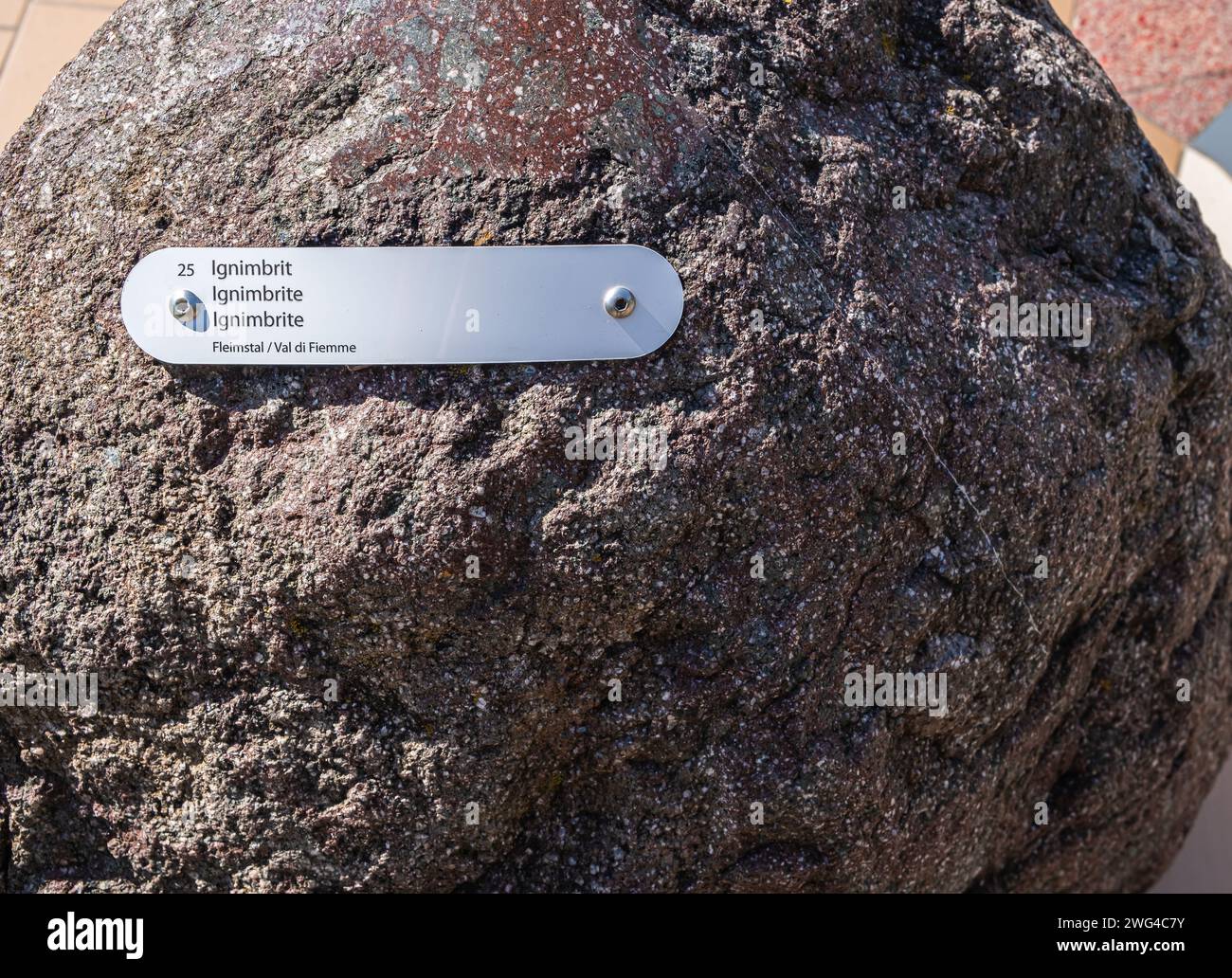 Volcanic classification hi-res stock photography and images - Alamy