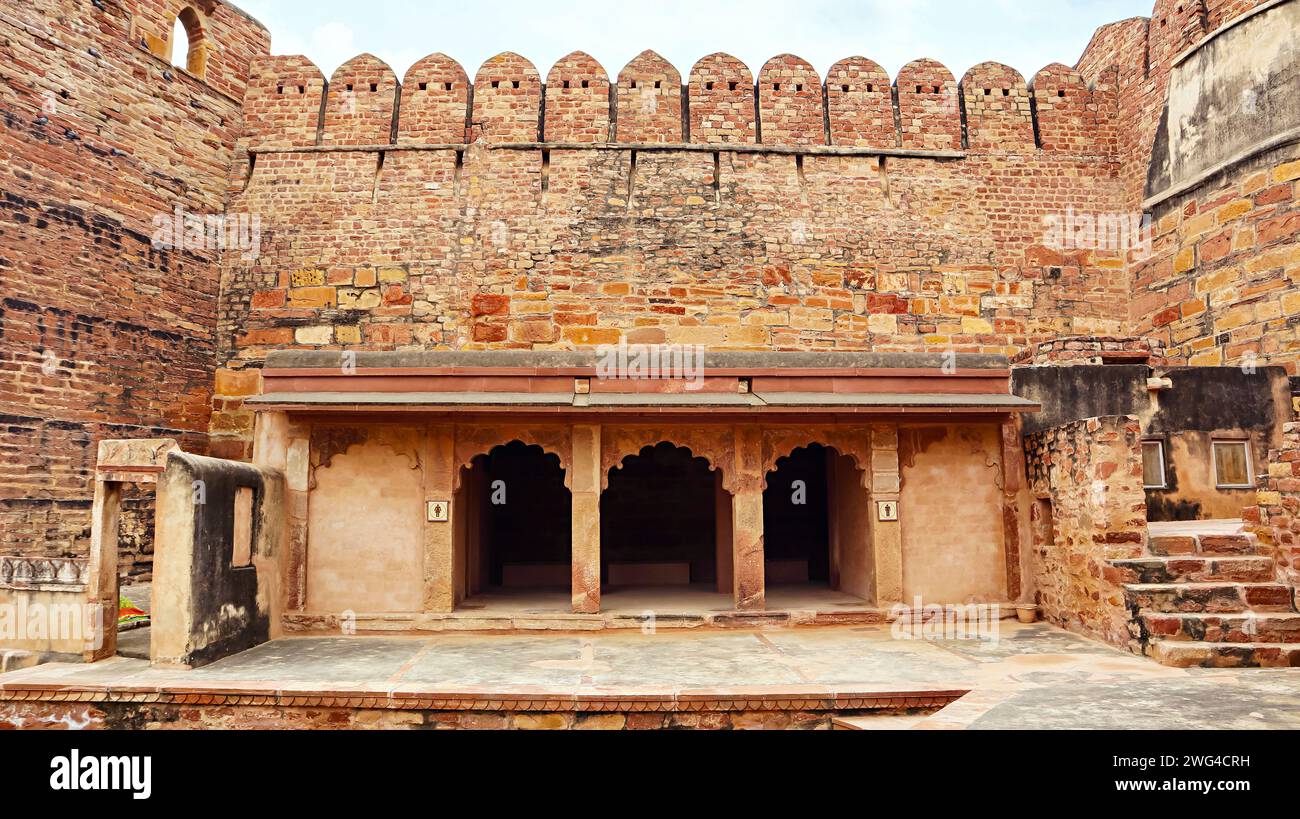 Ahhichatragarh fort palace hi-res stock photography and images - Alamy