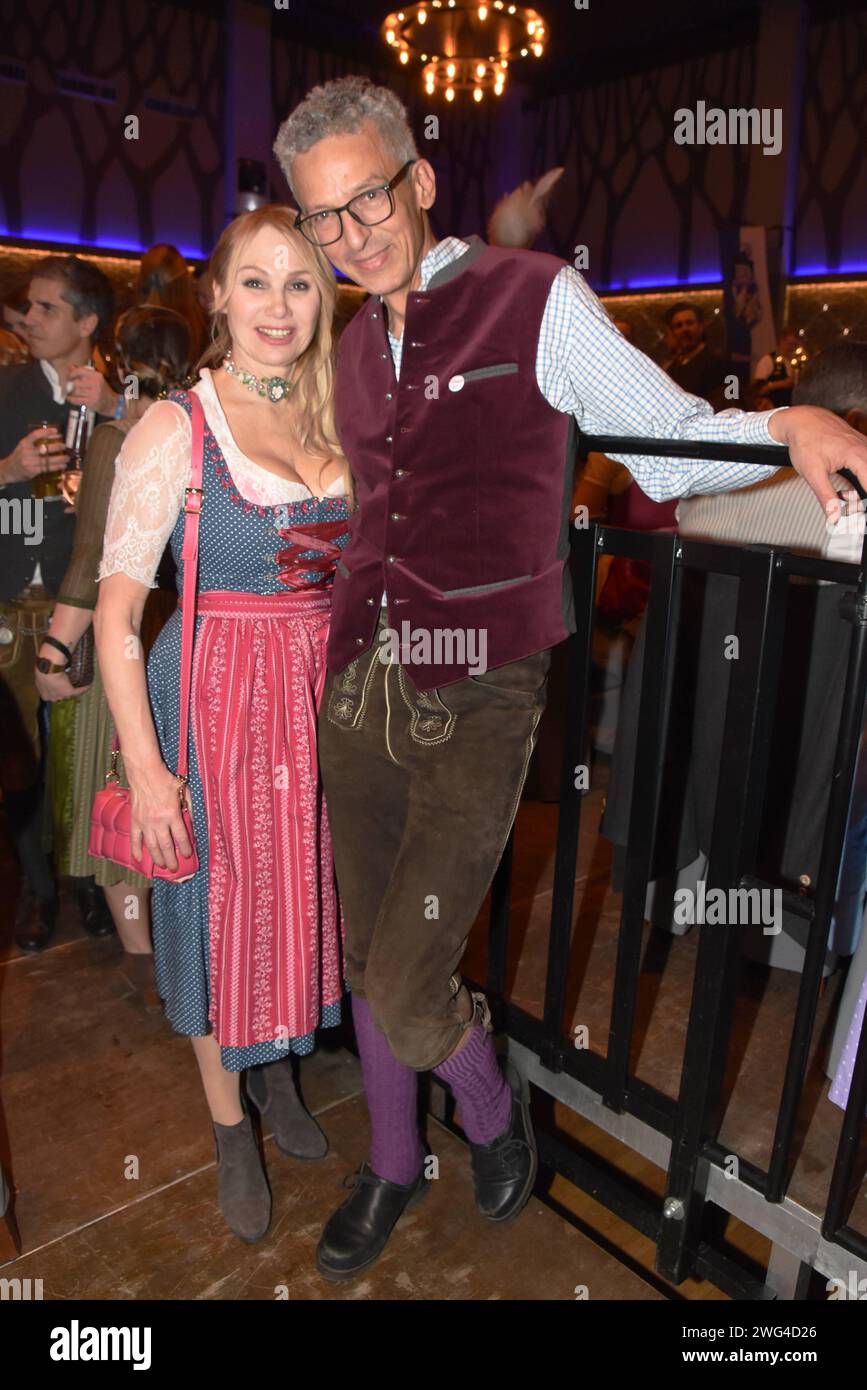 Christine Zierl Schauspielerin Alexander Wolfrum Muenchen 02.02.2024 ...