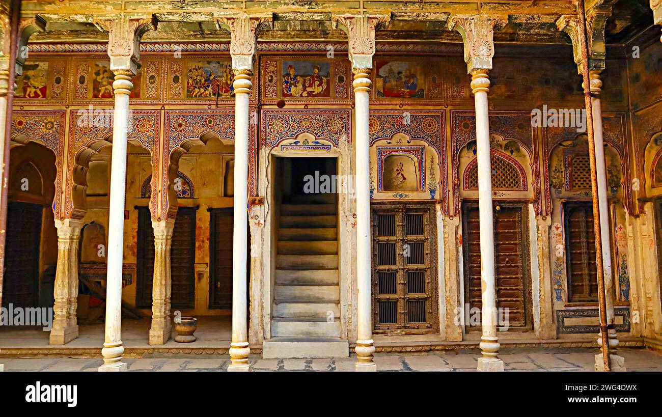 View of Haveli built on thin tall Pillars, Bansidhar Bhagat Ji Ki ...