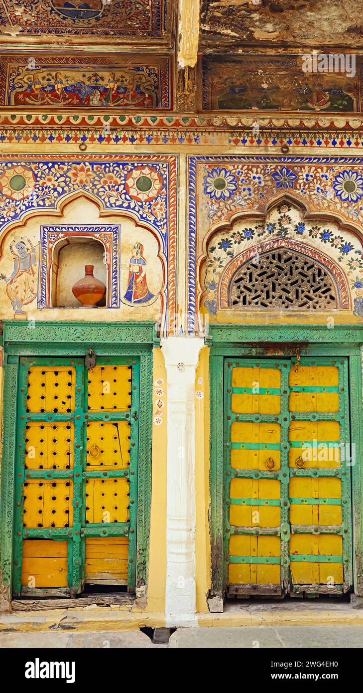 Paintings on the Wall and Colourful Doors of Shri Pushkar thalia Haveli ...