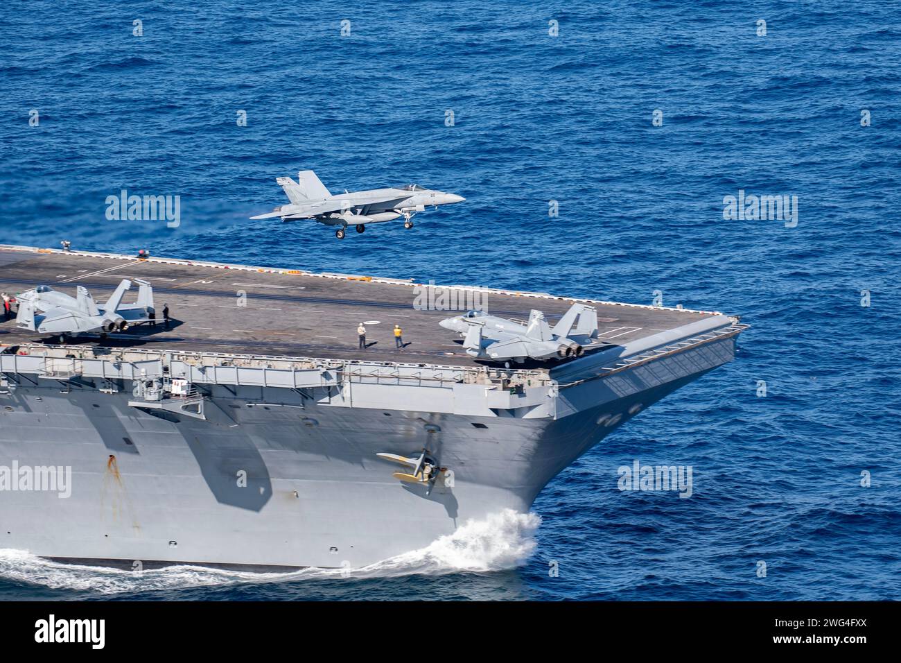 Carl Vinson/Theodore Roosevelt Strike Groups, JMSDF Conduct Multi-Large ...