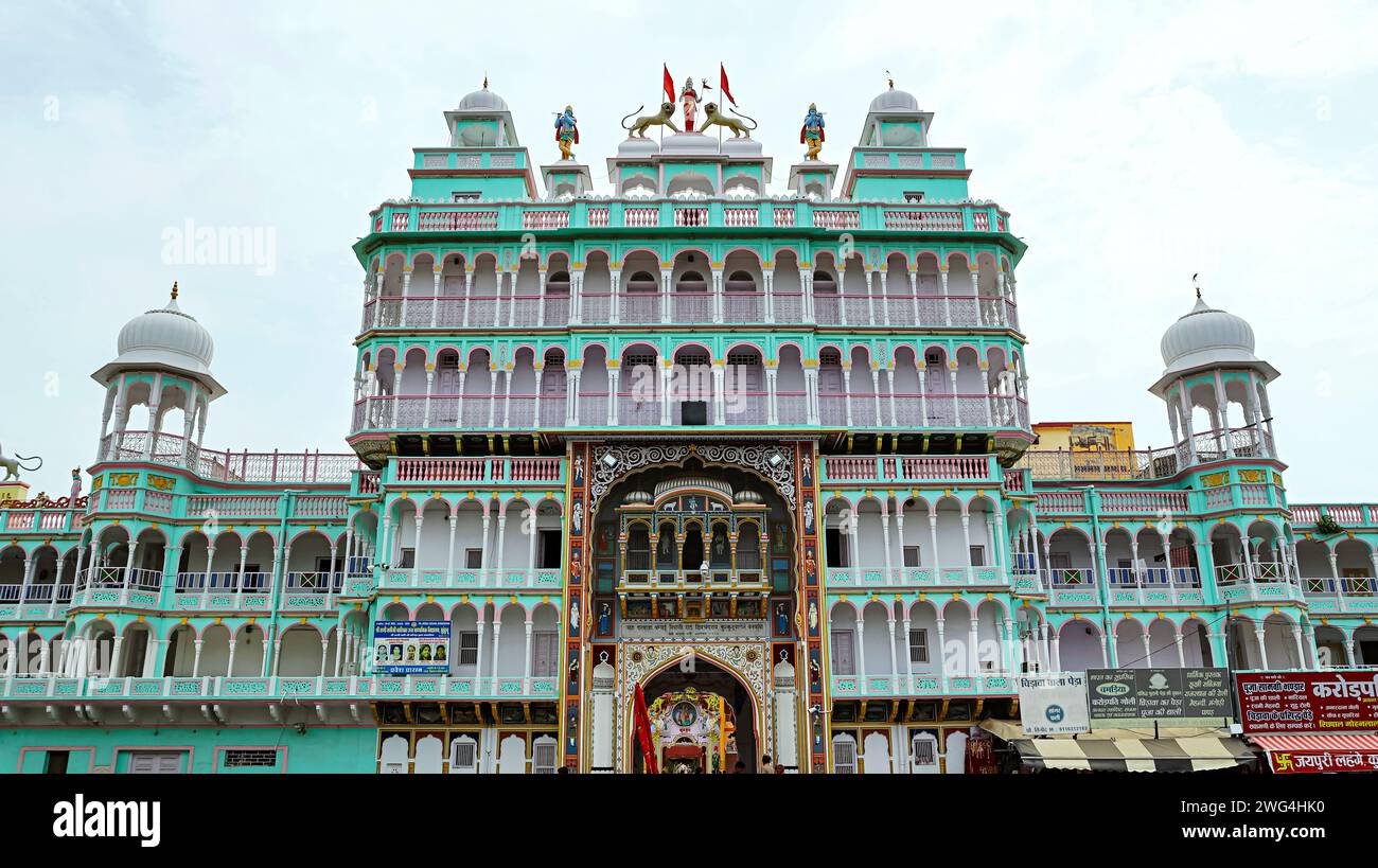 Entrance of Shree Rani Sati Dadi Mandir, Jhunjhunu, Rajasthan, India ...
