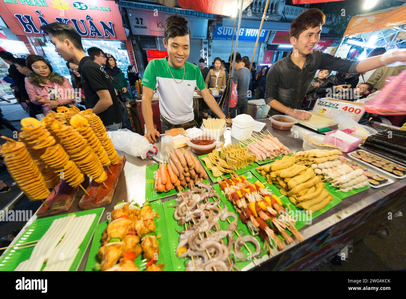 Food stalls in old hi-res stock photography and images - Alamy