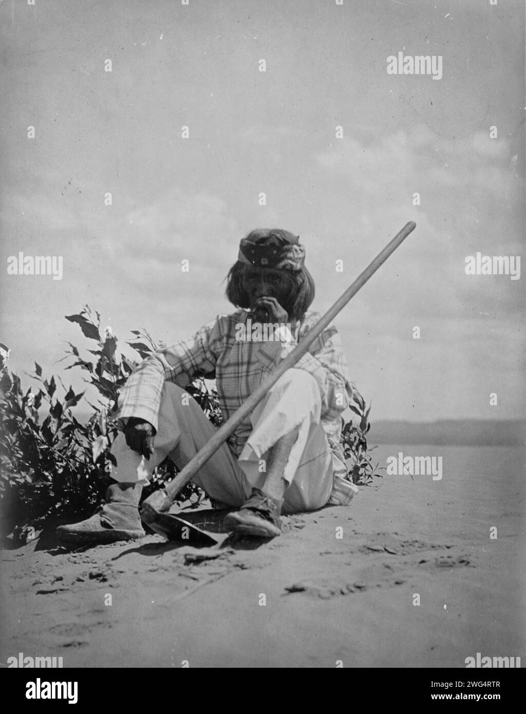 Hopi indian Black and White Stock Photos & Images - Alamy