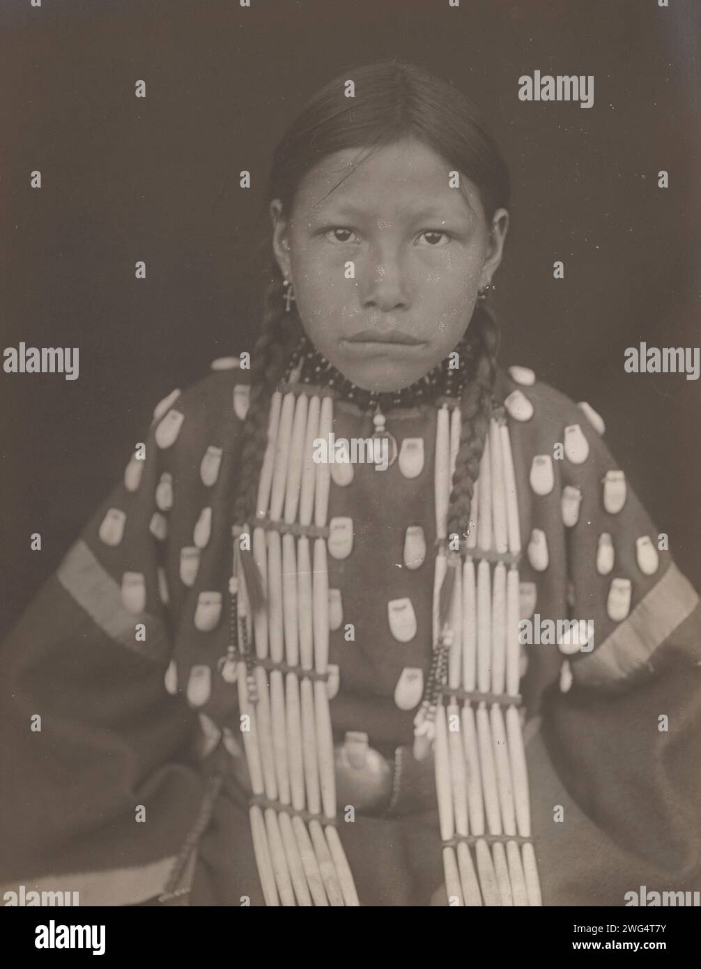 Cheyenne girl, 1910. Photograph shows half-length portrait of Cheyenne ...
