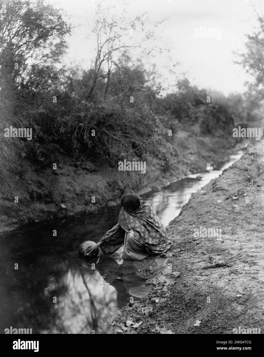 Stream children Black and White Stock Photos & Images - Alamy
