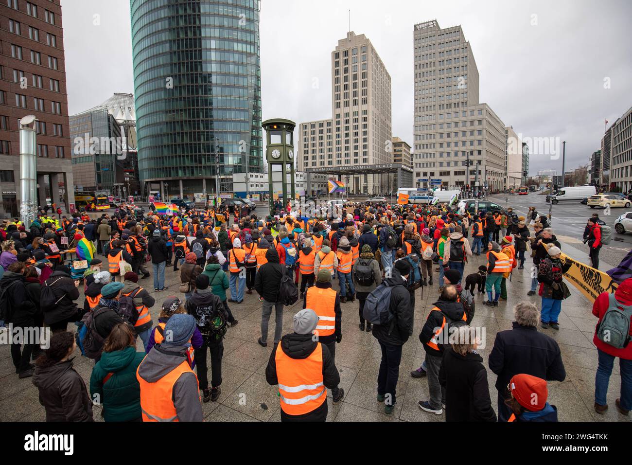 Letzte Generation: Protest gegen Rechts statt Straßenblockade, Die ...