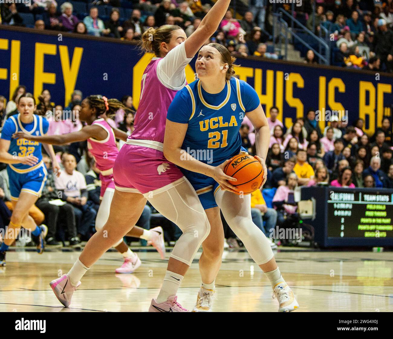 February 02 2024 Berkeley, CA U.S.A. UCLA forward Lina Sontag (21)goes ...