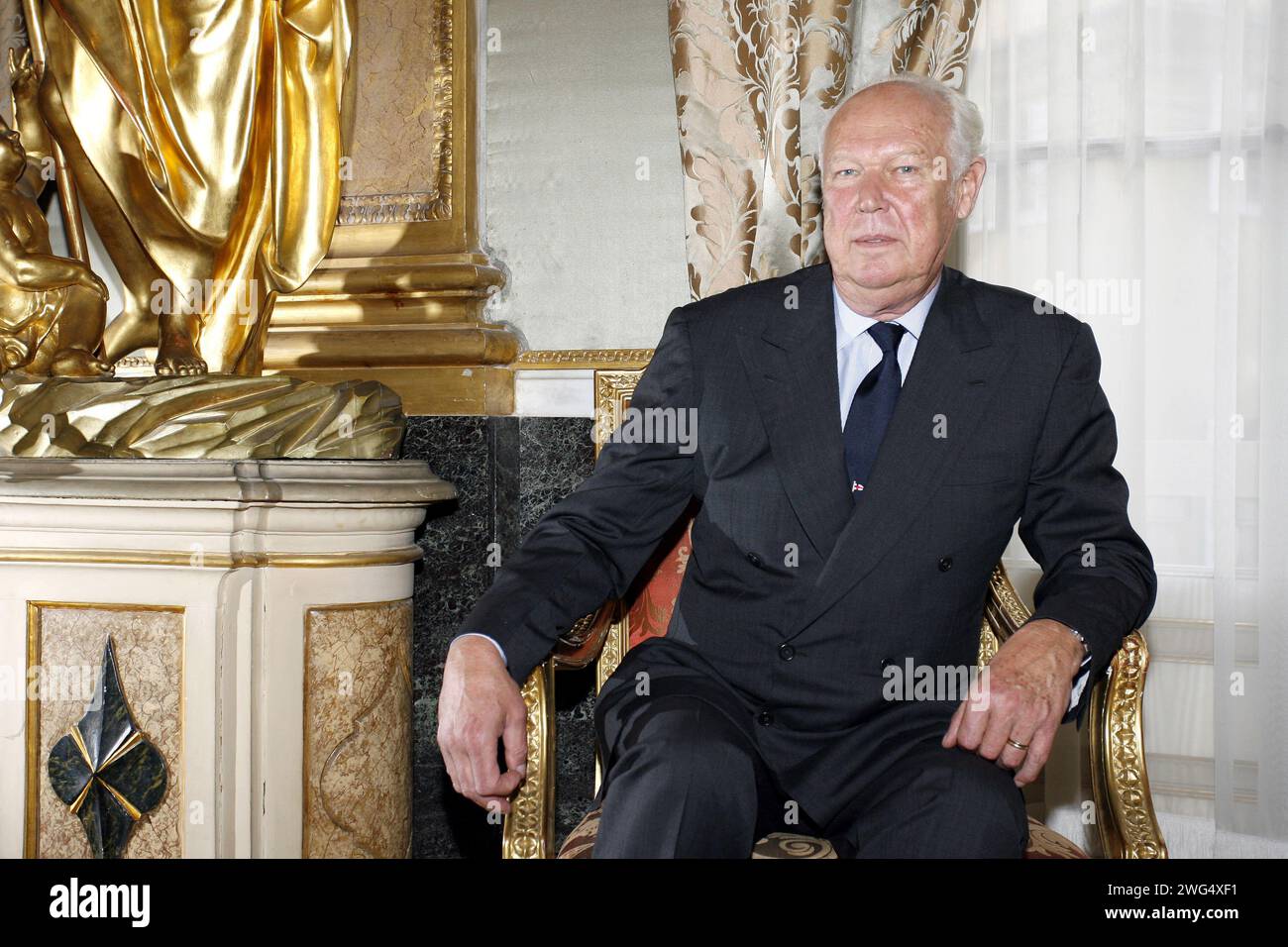 EXCLUSIVE. Prince Victor Emmanuel of Savoy and wife Marina Doria at the ...