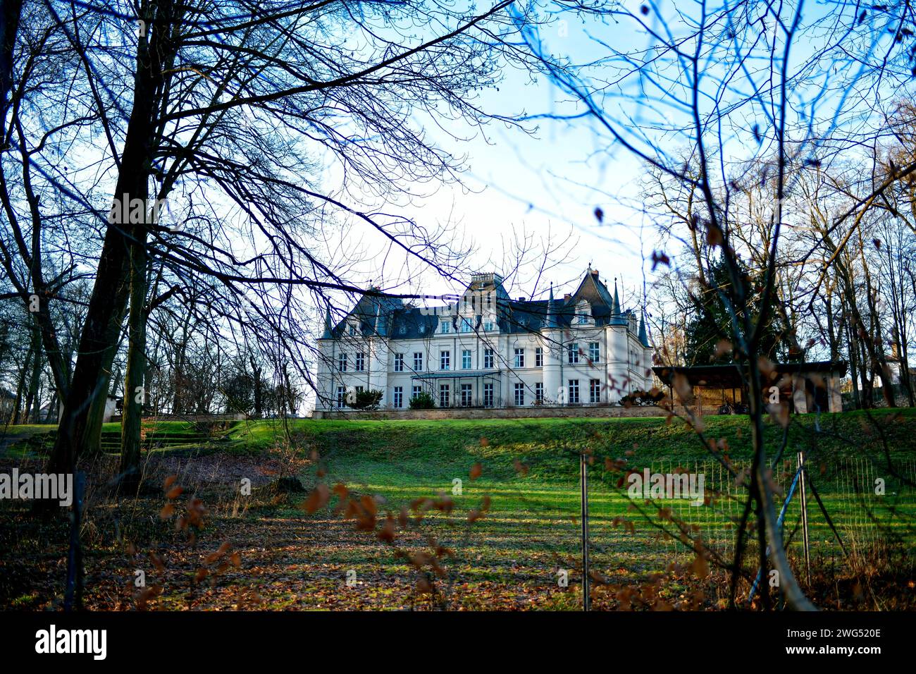 Blick am 28. Januar 2024 auf Schloss Lanke in Brandenburg. Foto ...