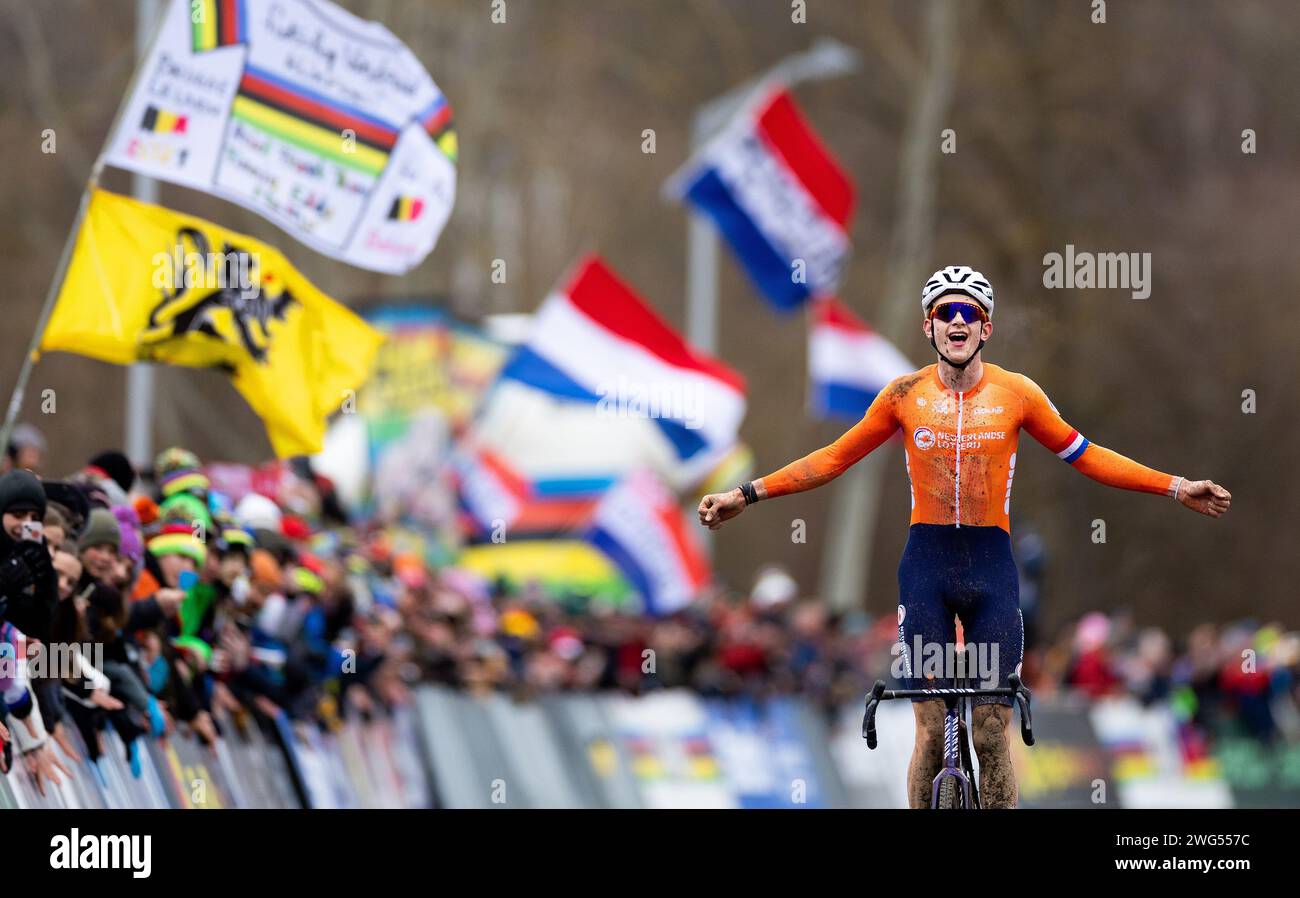 TABOR - Tibor del Grosso wins the men's under-23 cyclo-cross world ...