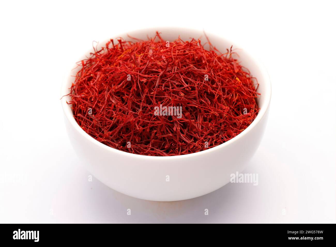 Beautiful images of saffron, saffron pictures, saffron drinks, high ...