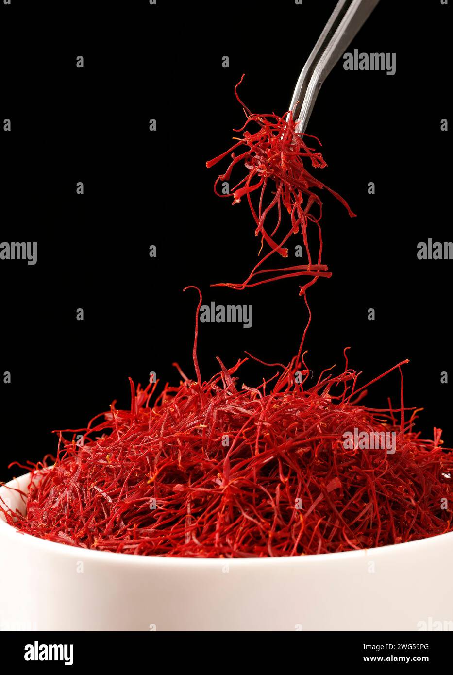 Beautiful images of saffron, saffron pictures, saffron drinks, high ...