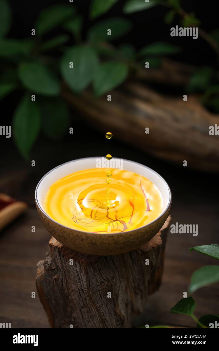 Beautiful images of saffron, saffron pictures, saffron drinks, high ...