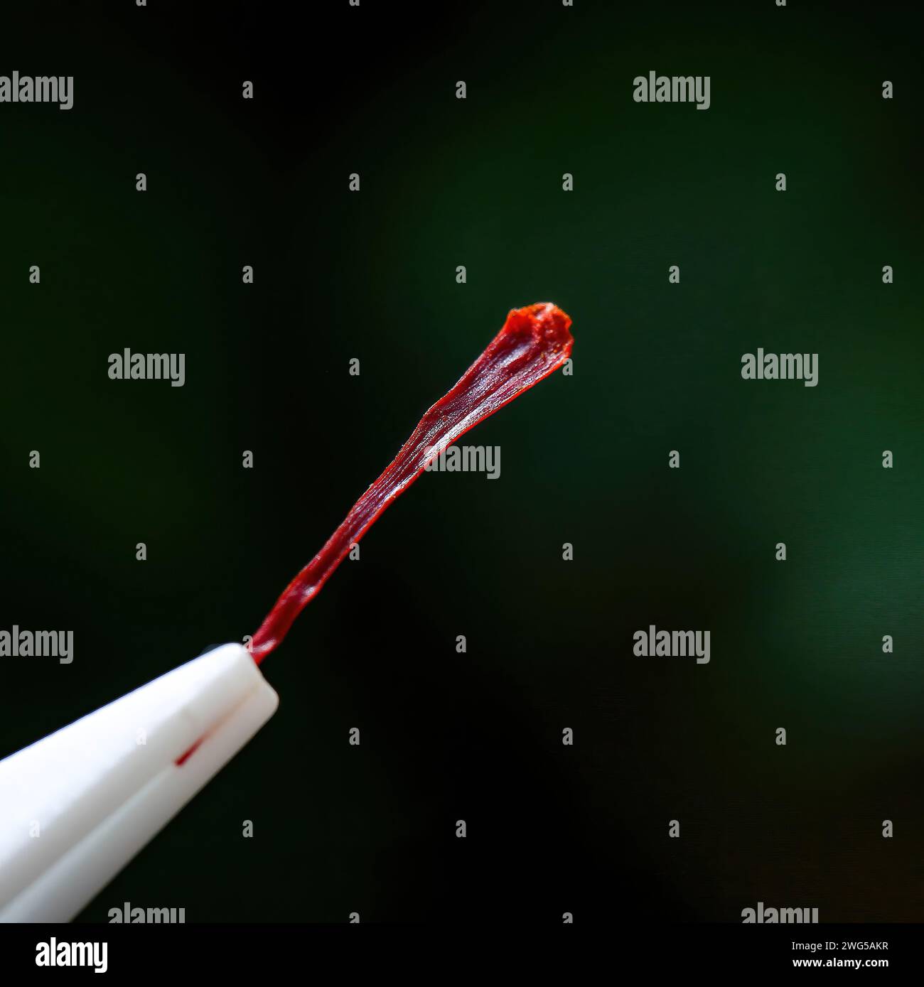 Beautiful images of saffron, saffron pictures, saffron drinks, high ...