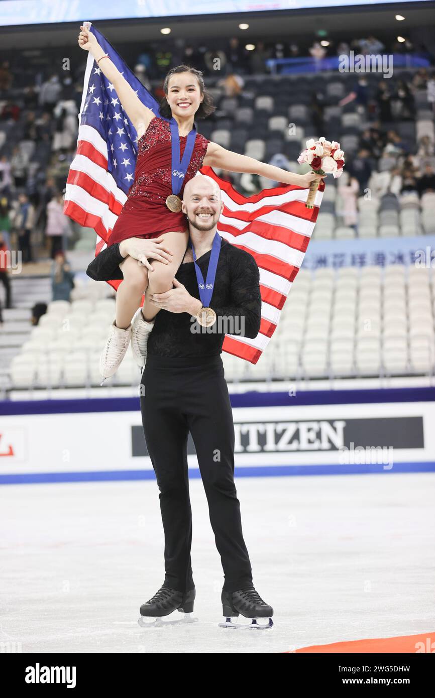 Shanghai, China. 3rd Feb, 2024. Bronze medalists Ellie Kam (top)/Danny ...