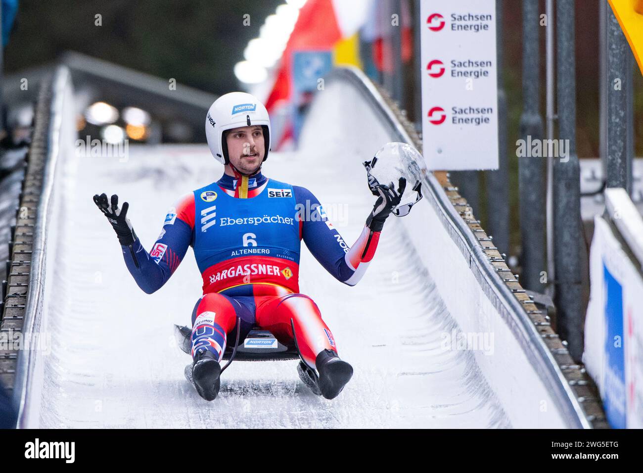 Harris Hunter (USA) im Ziel, GER, FIL Luge Rodel Weltcup, Einsitzer ...