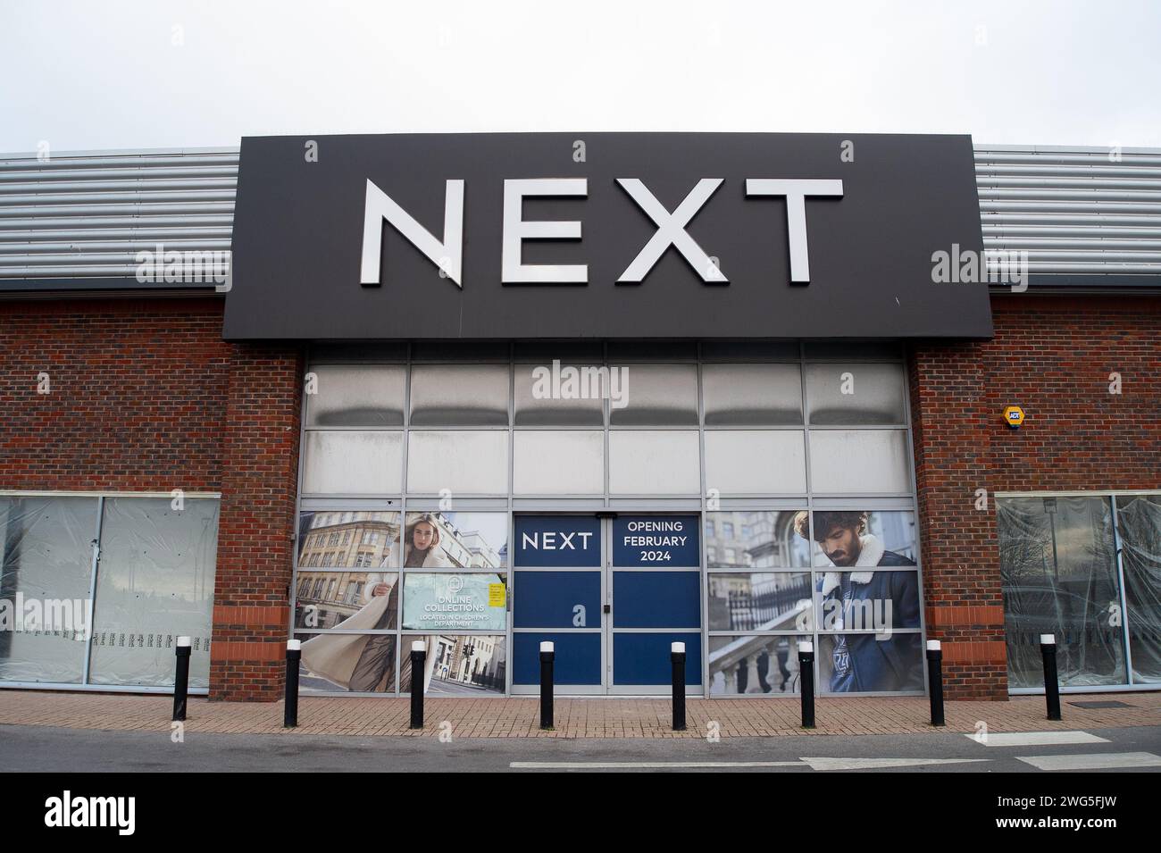 Slough, UK. 3rd February, 2024. The Next Store at the Bath Road ...