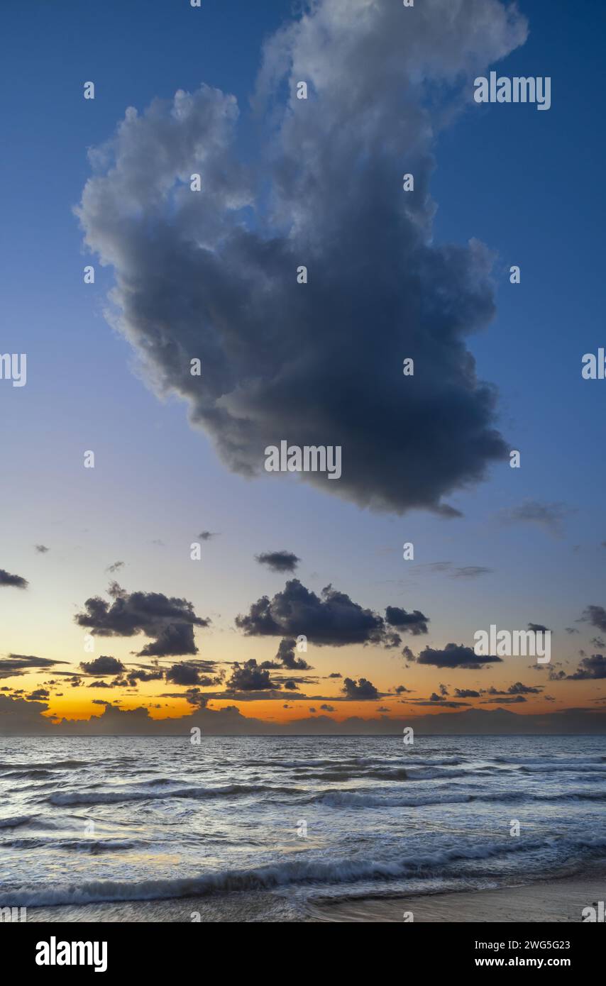Israel haifa beach scene hi-res stock photography and images - Alamy