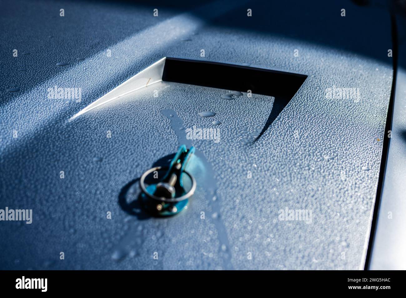 Condensation on a vehicle hi-res stock photography and images - Alamy