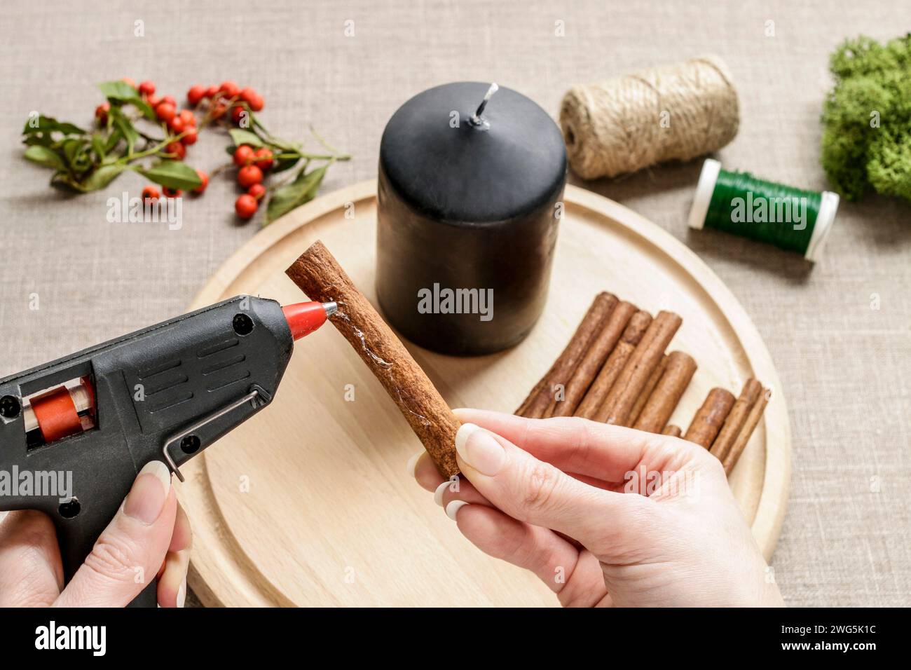 How to make candle decorated with cinnamon sticks - step by step ...