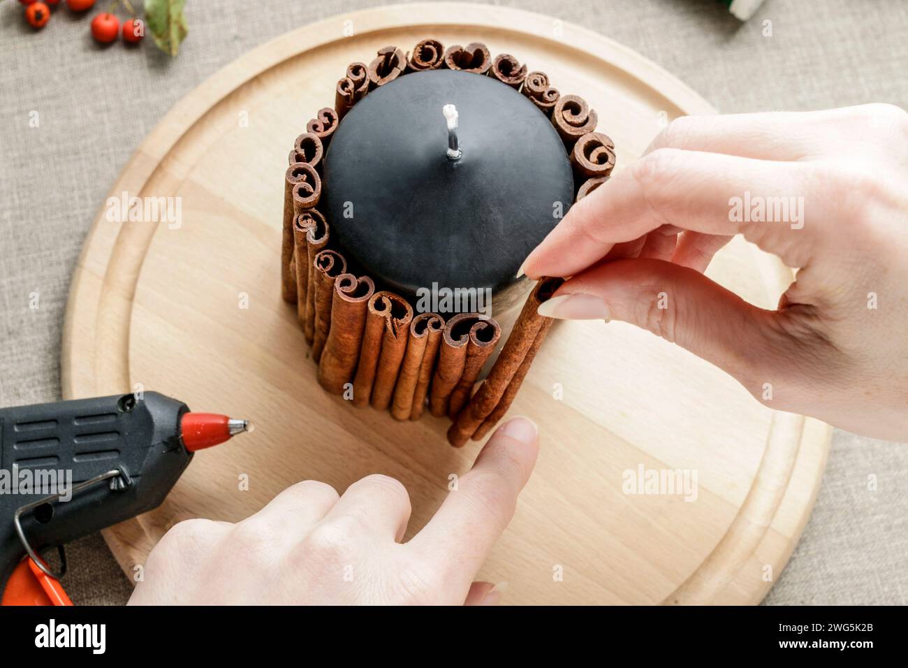 How to make candle decorated with cinnamon sticks - step by step ...
