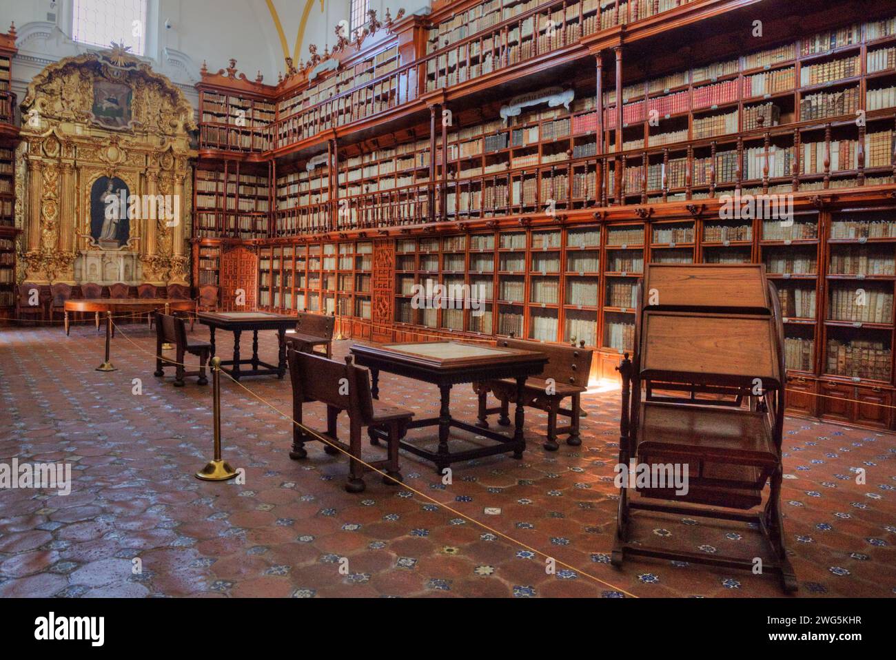 Palafoxiana Library, 1646, First Library of Latin America, UNESCO World ...