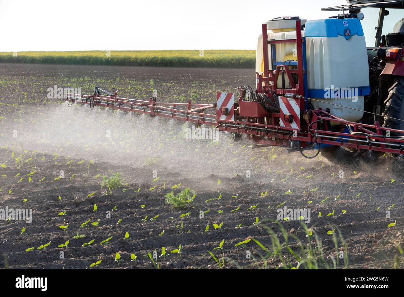 Pflanzenschutztechnik hi-res stock photography and images - Alamy