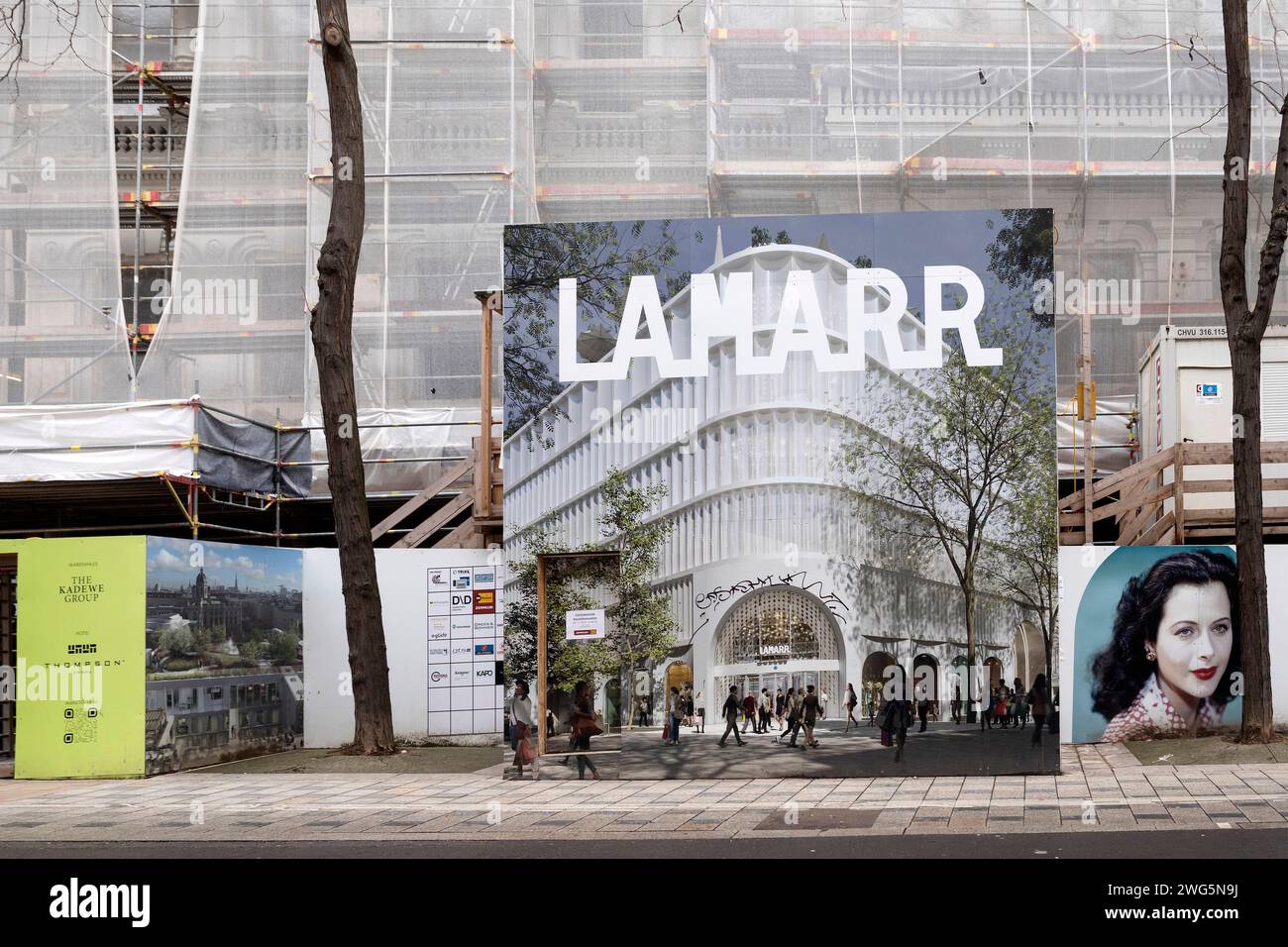 Signa Holding Department Store Lamarr On Mariahilferstraße In Vienna, Austria Stock Photo - Alamy