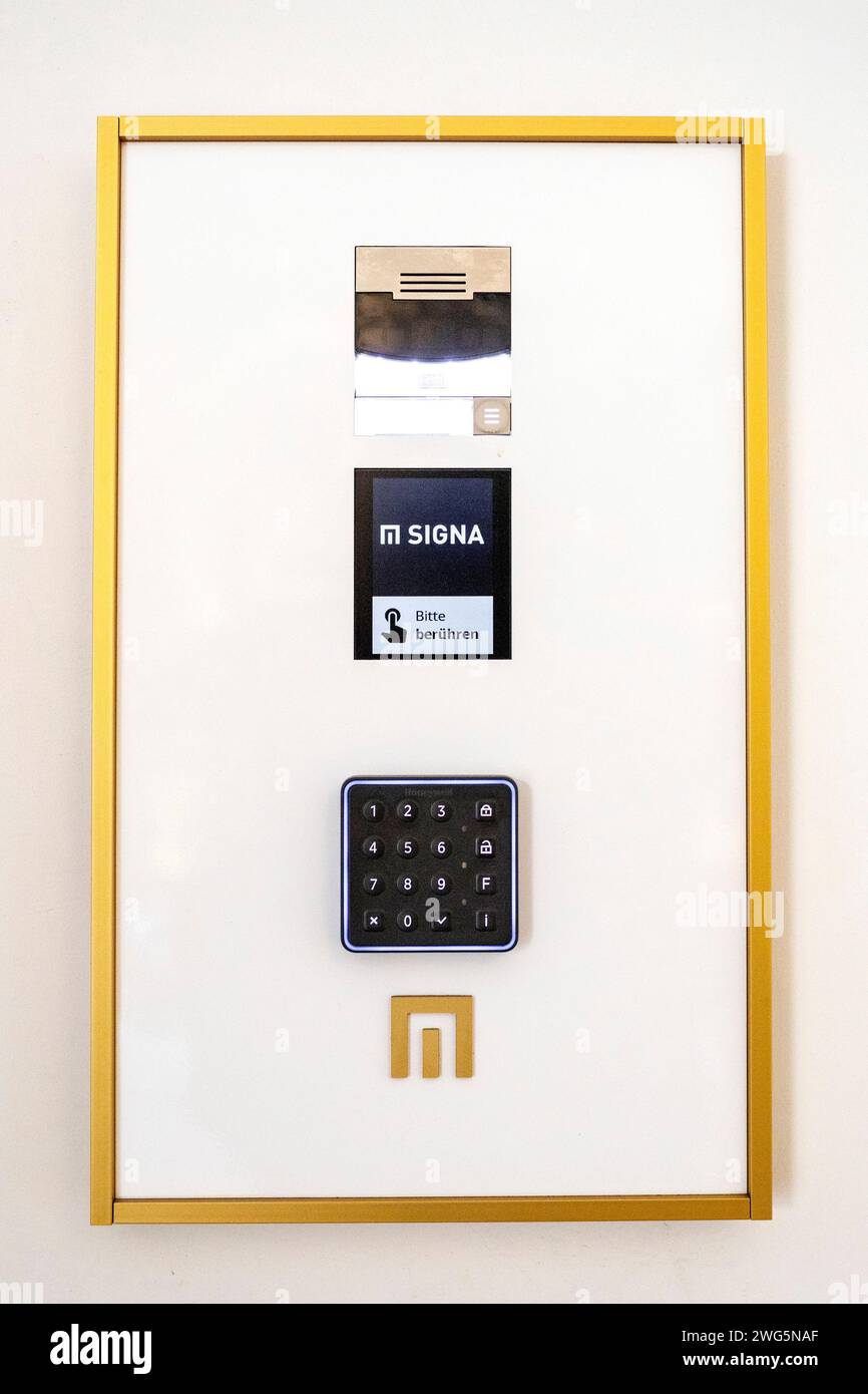 Signagruppe hi-res stock photography and images - Alamy