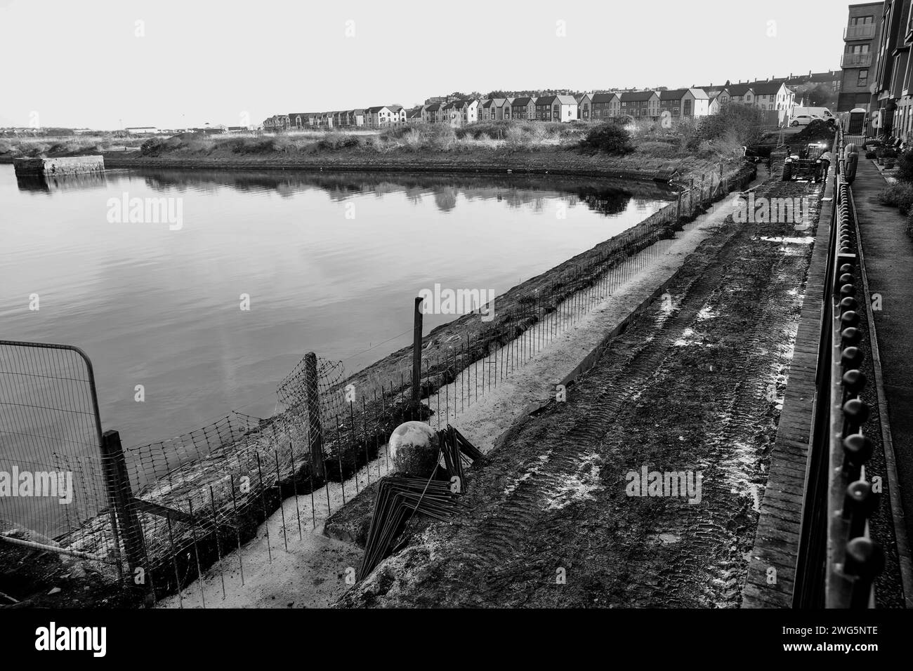 Barry, Wales, Feb 2nd 2024: The large, undeveloped land called The Mole ...