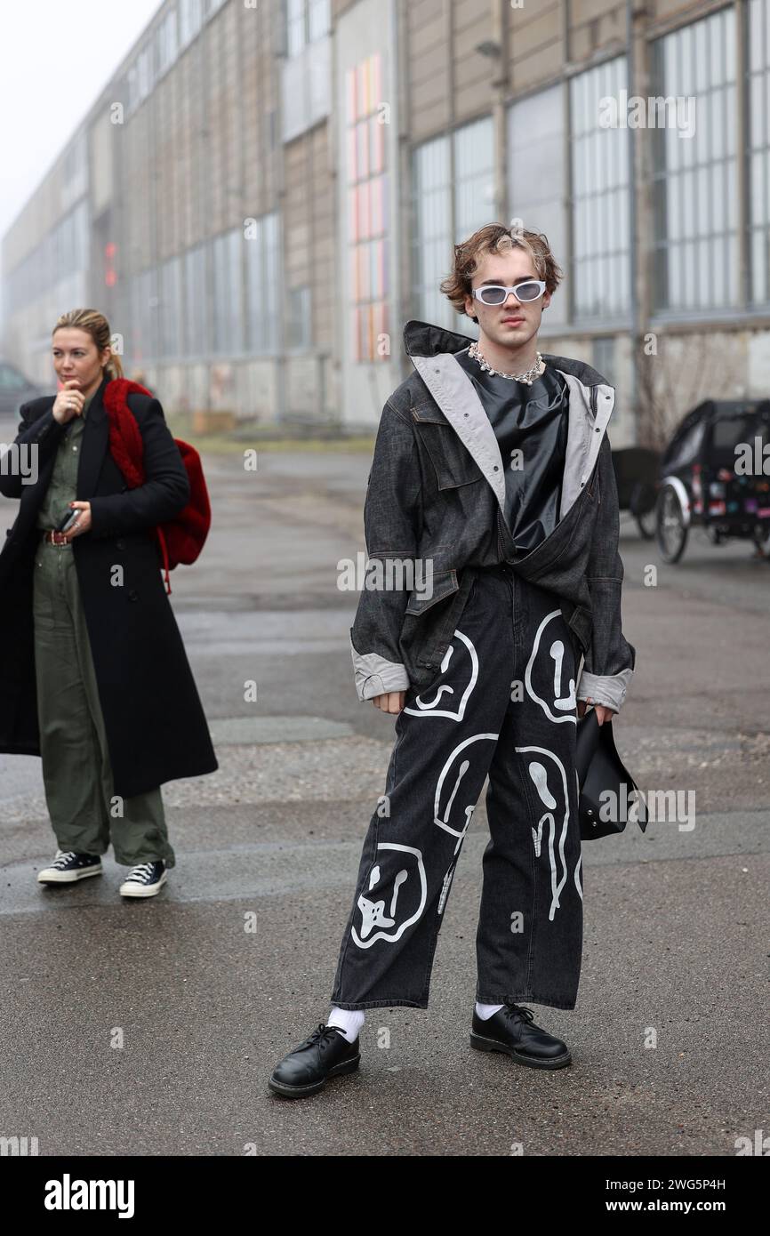 Fashionista poses for photographers before the Stamm AW 2024 fashion ...