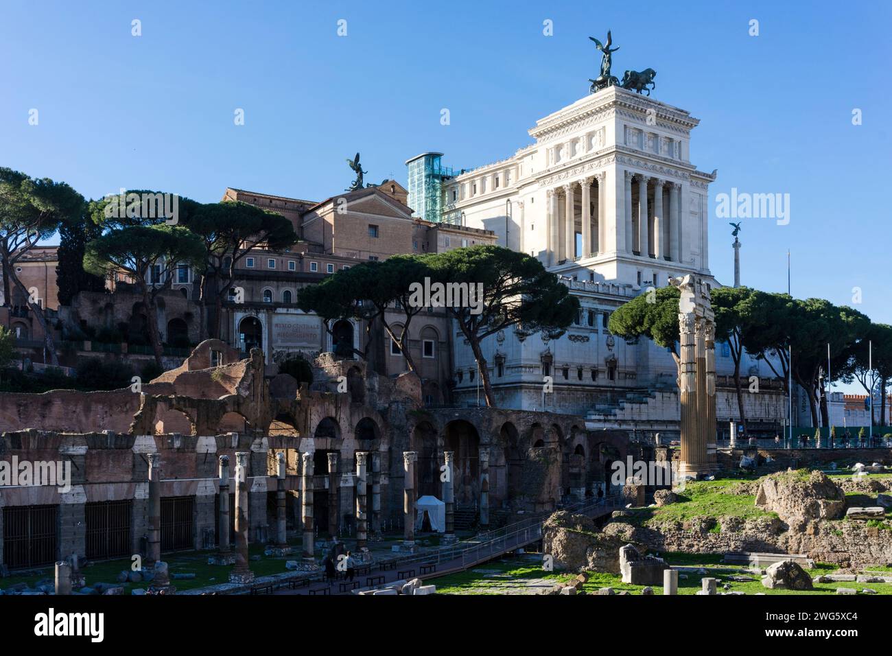The historic centre of Rome (Forum Romanum and monument Victor ...