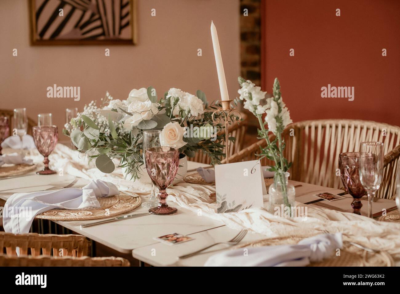 Formal event decor hi-res stock photography and images - Alamy