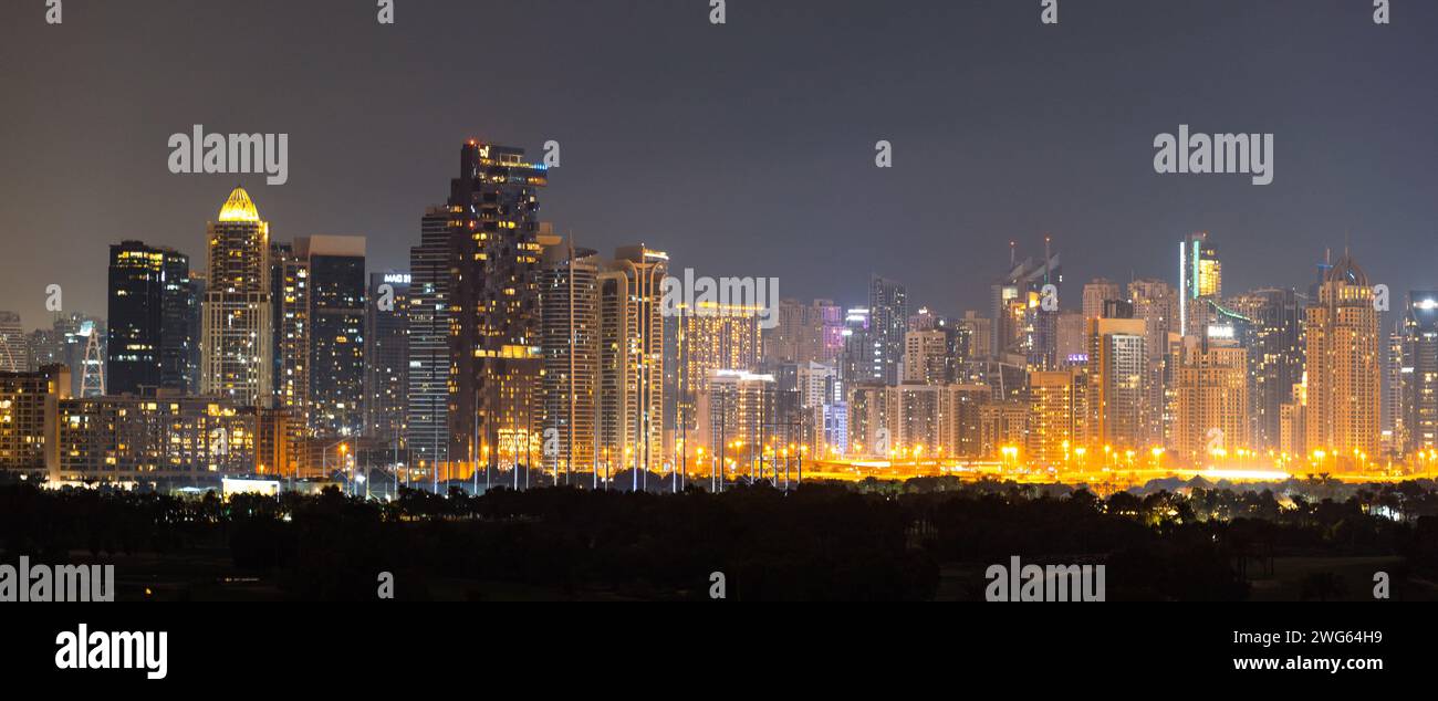 Night panorama of a downtown Dubai area. Banner, wide format Stock ...