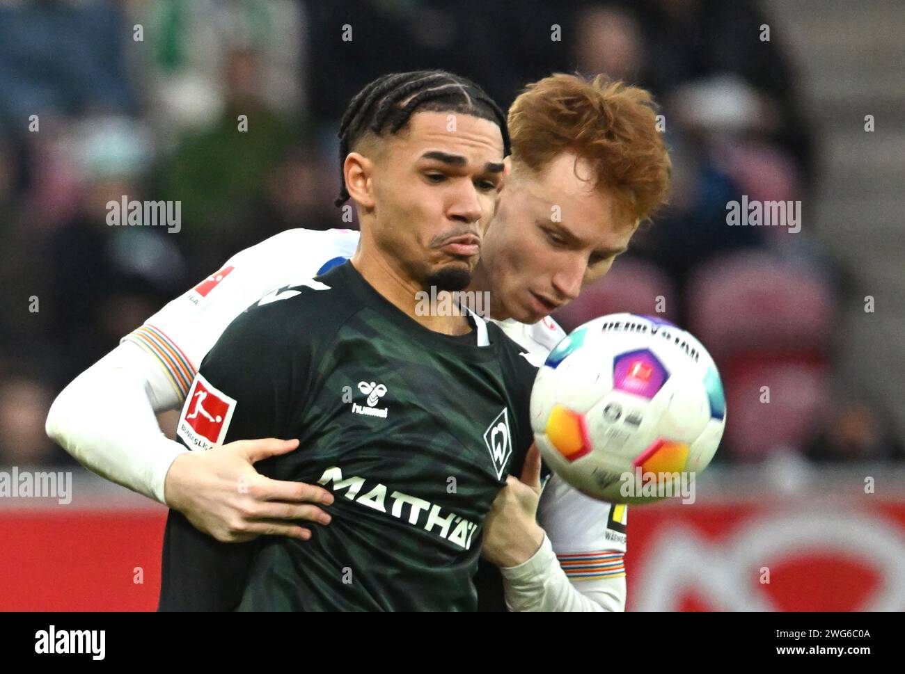 Mainz, Germany. 03rd Feb, 2024. Soccer: Bundesliga, FSV Mainz 05 - Werder Bremen, Matchday 20 ...
