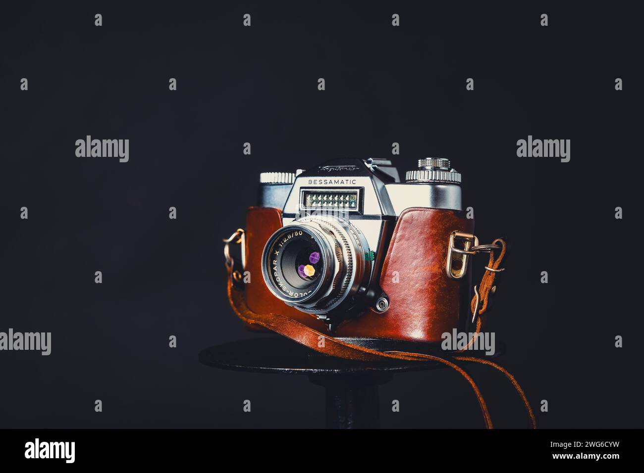 Voigtlander bessamatic camera hi-res stock photography and images - Alamy