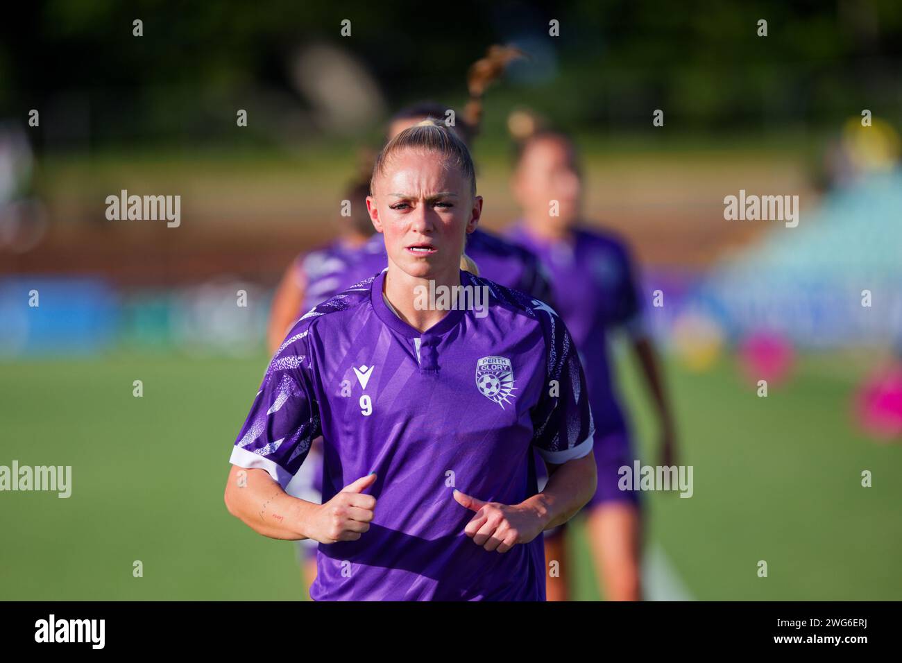 Millie farrow hi-res stock photography and images - Alamy