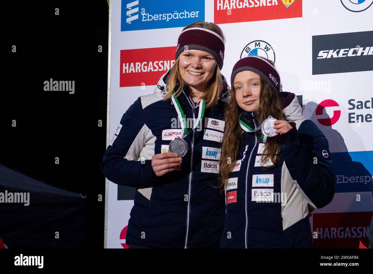 Anda Upite, Kitija Bogdanova (Lettland) freuen sich bei der ...