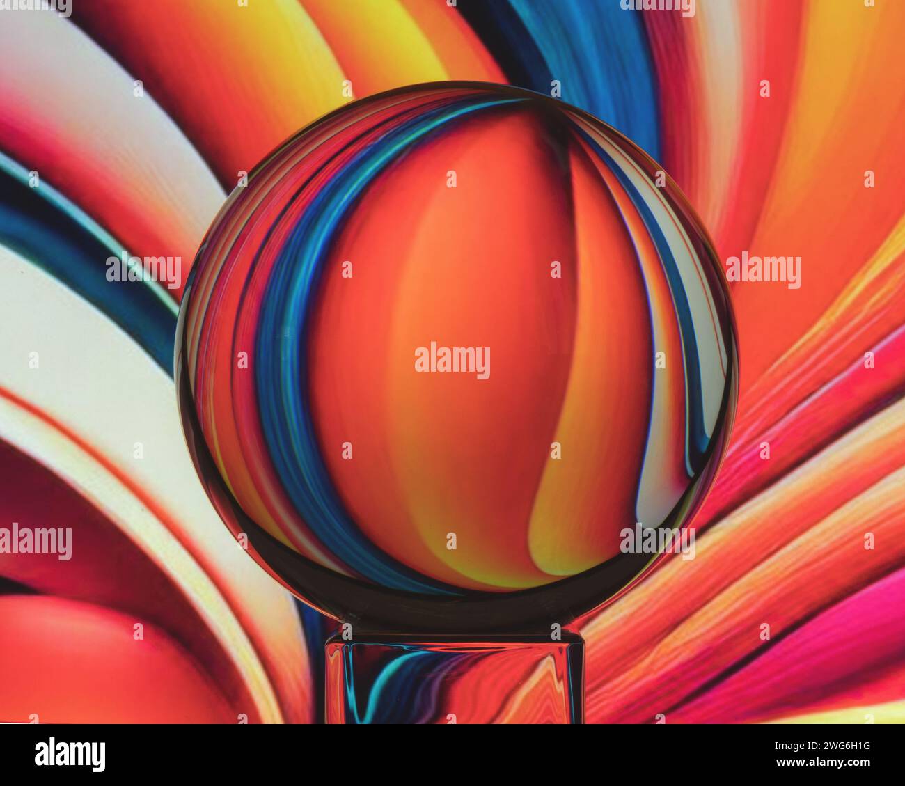 Distorted patterns hi-res stock photography and images - Alamy