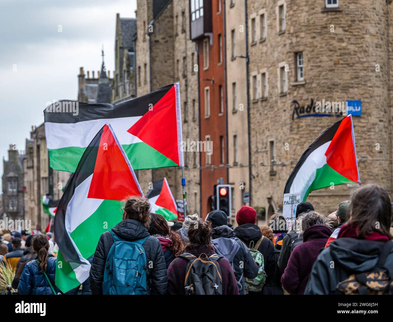 Royal Mile, Edinburgh, Scotland, UK, February 3rd 2024. Pro Palestinian ...
