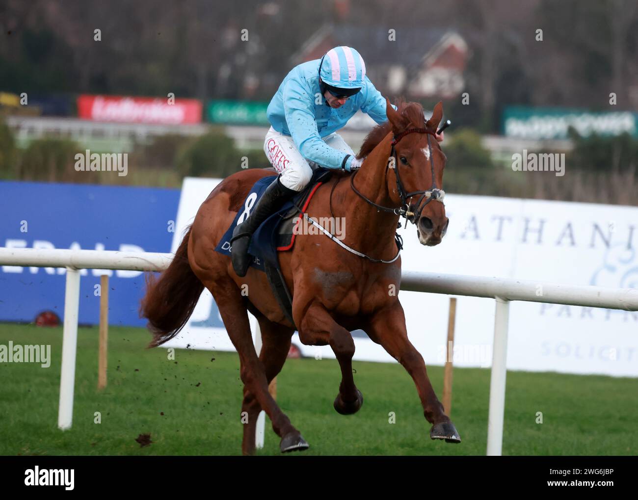 Machin n hi-res stock photography and images - Alamy