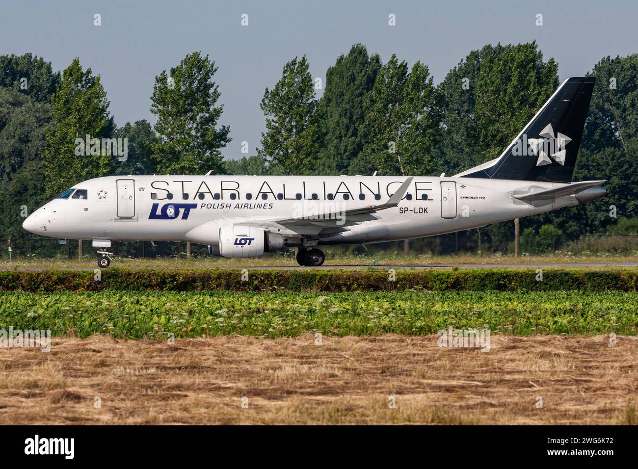 Polish LOT Embraer ERJ-170 with registration SP-LDK in Star Alliance ...