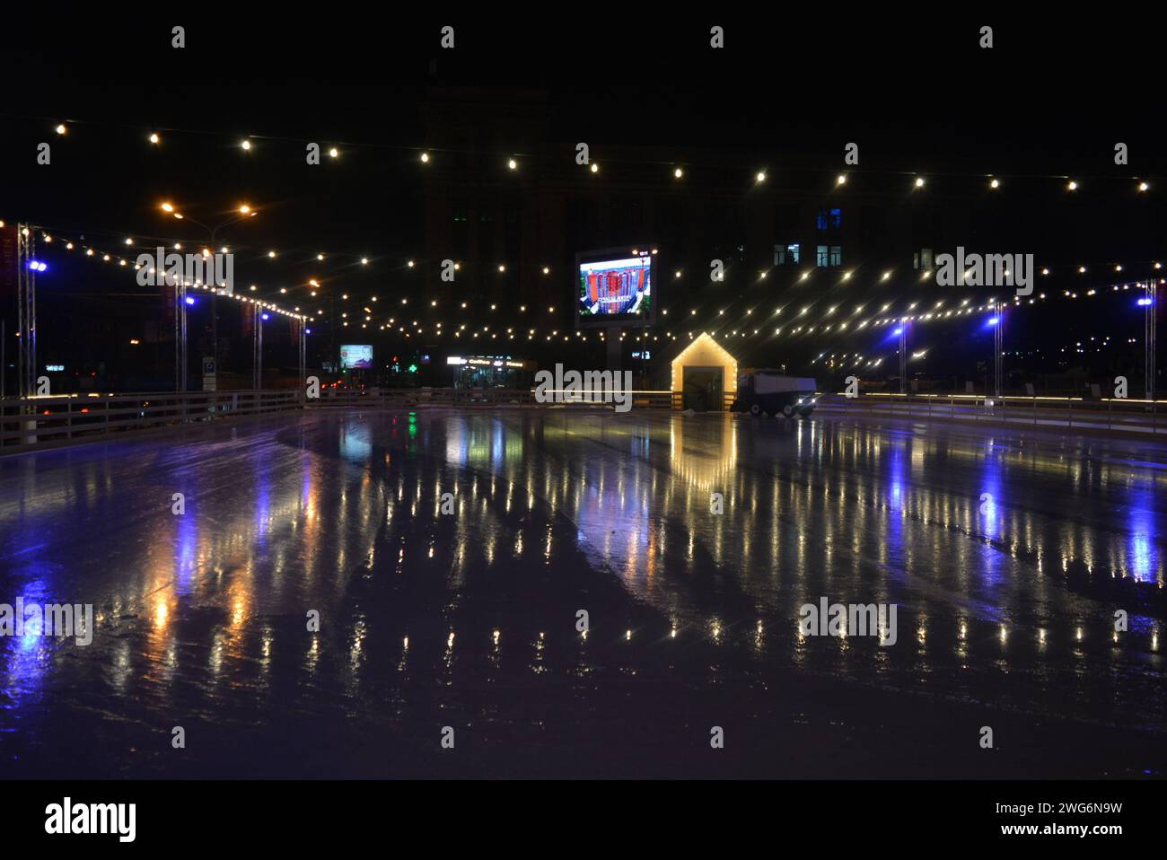 Ice rink bridge hi-res stock photography and images - Alamy