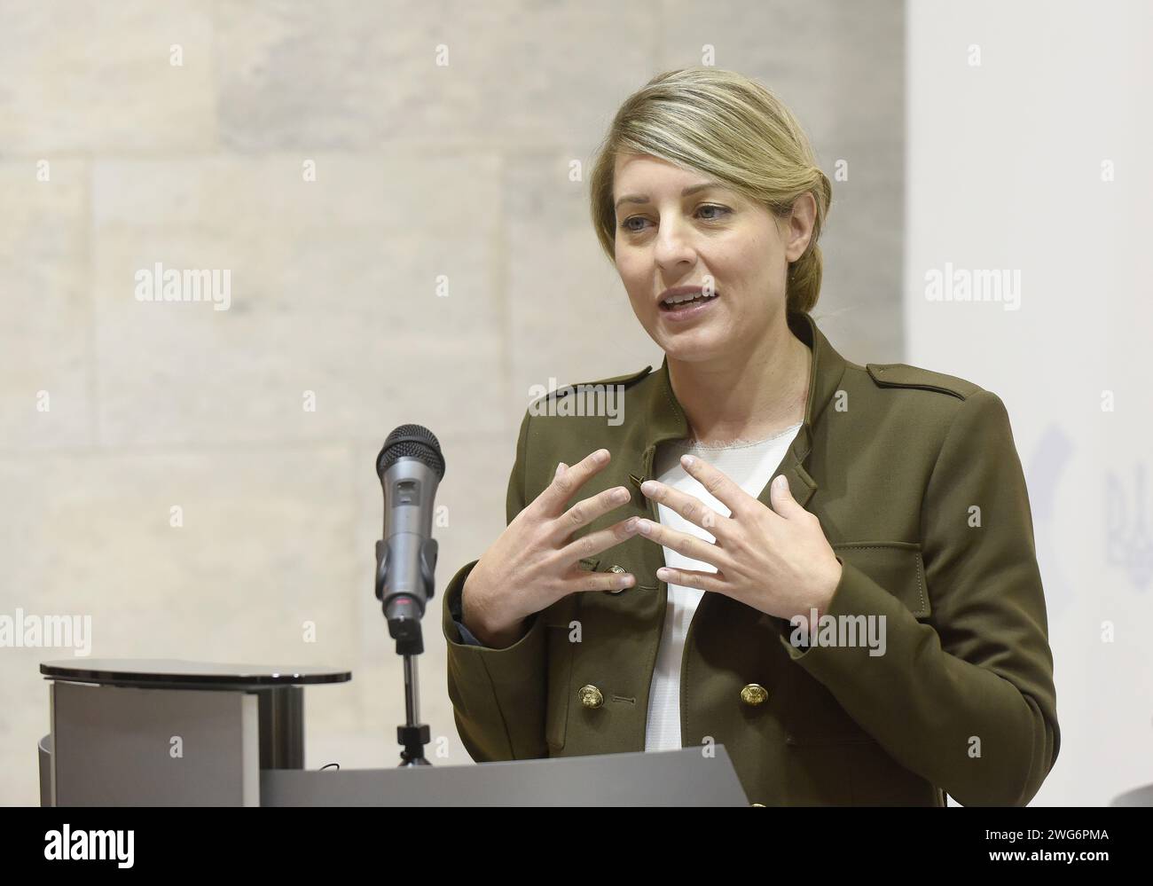 Melanie joly canada hi-res stock photography and images - Alamy