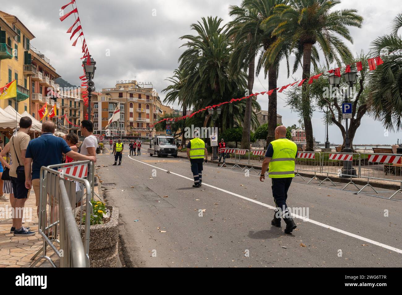 The Vittorio Veneto promenade after the Panegyric to Terra of the Feast ...
